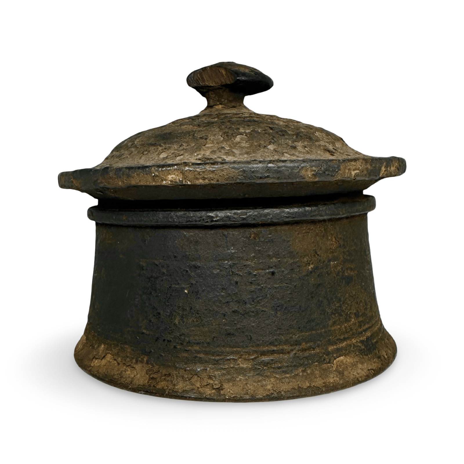 Old turned vessel from Nepal with deep patina – Atelier Tibet